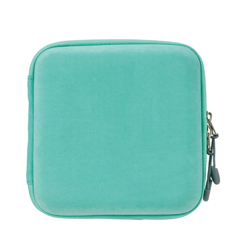 ●テレワークに最適！EVA製ガジェットポーチ●約35°で止まる開口部。開いた状態で自立可能なので外出先でも使いやすい●内部は3つに仕切られ、視認性抜群。●上からのアクセスで出し入れが簡単。●細かい小物を固定できるゴムベルト付き。 ●本体寸法...