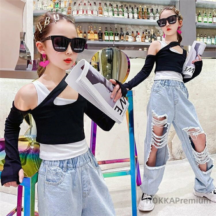 商品詳細 商品内容 2点セット（トップス＋パンツ） カラー 写真通り 素材 ポリエステル サイズ 画像をご確認ください。 ※サイズは平置きの状態で計測しています。 ※測る箇所により、若干の誤差が生じる場合もございます。ご了承下さいませ。 ご...