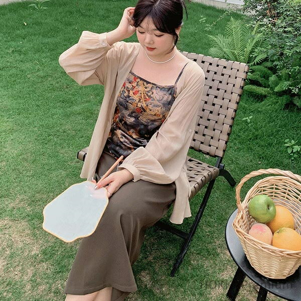 サイズ キャミソール/着丈 胸 囲 トップス/着丈 肩 幅 胸 囲 袖 丈 ボトムス丈 ウエスト ヒップ LL 44 90-100 75 44 122 55 80 76-86 108 3L 45 96-106 76 46 128 55 81...