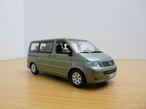 vw transporter t5 multivan vert metallise 143 volkswagenトランスポーターメタリックグリーンフォルクスワーゲン※注意※NYからの配送になりますので2週間前後お時間をいただきます。人気の商...