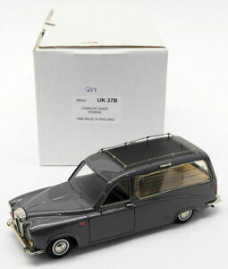 minimarque echelle 43 143 voiture modele uk37b 1968 daimler ds420 corbillardgrisダイムラーモデル※注意※NYからの配送になりますので2週間前後お時間をいただきま...