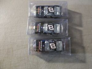 LOT OF 3 1987 CAMARO DALE EARNHARDT #8 GOODWRENCH 1:64 BLACK IN PACKAGE 1/16,128のカマロデイル・アーンハートロット：ブラックのパッケージ※注意※NYからの配送に...