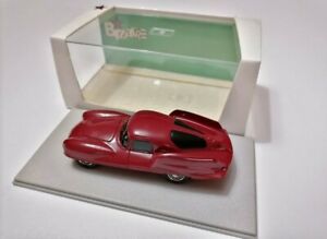 alfa romeo 1900 c52 ibrido 1955weird 143アルファロメオイブリド※注意※NYからの配送になりますので2週間前後お時間をいただきます。人気の商品は在庫が無い場合がございます。ご了承くださいませ。サイズの種...