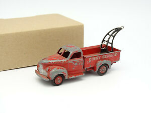 dinky toys francia 143 studebaker remolque dinky estacion deディンキートイズフランシアスチュードベーカーレモルケディンキーエスタシオンデ※注意※NYからの配送になりますので2週間前...