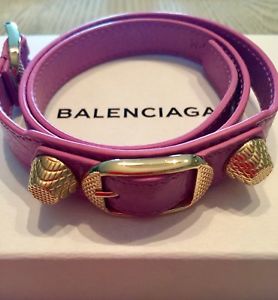 balenciaga leather wrap bracelet authentic in boxバレンシアガラップブレスレットニュー※注意※NYからの配送になりますので2週間前後お時間をいただきます。人気の商品は在庫が無い場合がございます...