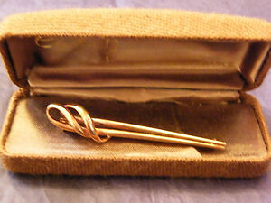 broche en or plaqu galy※注意※NYからの配送になりますので2週間前後お時間をいただきます。人気の商品は在庫が無い場合がございます。ご了承くださいませ。サイズの種類の商品は購入時の備考欄にご希望のサイズをご記載ください...