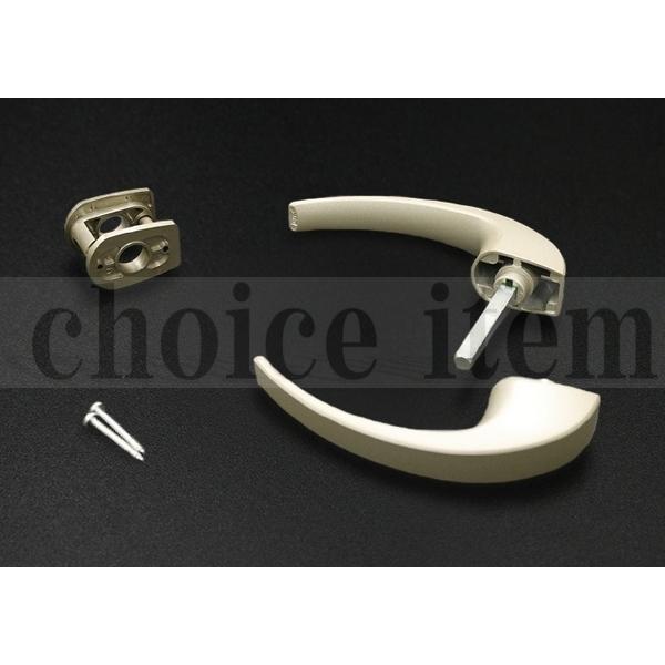 送料無料 ダイケン 室内ドア 開き戸 セパレートタイプ レバーハンドルセット 84デザイン 空錠 Tシルバー 品番：VAA841ZTF この商品について 84デザインのレバーハンドルと座のセットです。 錠なし Tシルバー色です。 ドアラッチ...