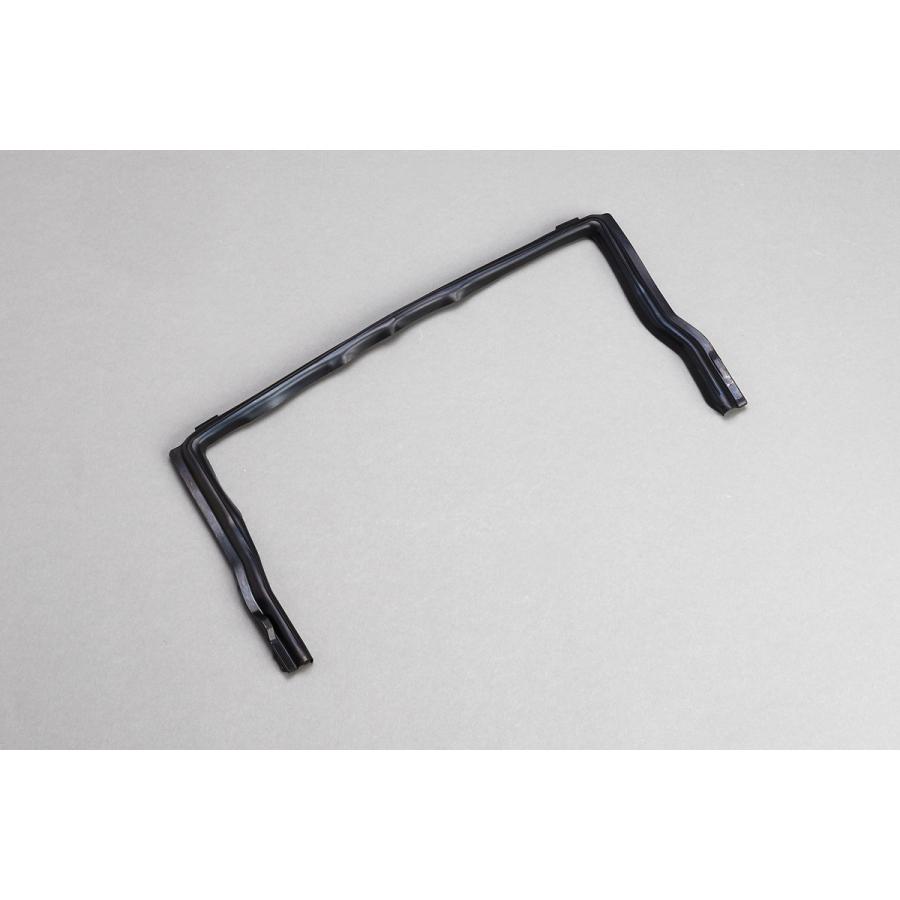 送料込み パナソニック キッチン ドアパッキン 品番：SEAZE99833 商品説明 ※SEAZE99833Nの後継品です。 ＜サイズ＞縦150mm×幅310mm×高さ12mm 対象本体品番 JNSJT75XSKF,JNSJT75XSK,J...