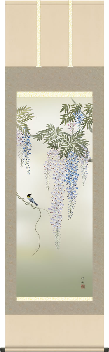 現代作家による日本画 四季折々の美しさを描いた日本の伝統美。年中掛けから、春夏秋冬を代表する画題まで、あらゆるジャンルの花鳥画をご紹介いたします。 ●幅54.5×高さ190cm ●本紙・・・新絹本 ●軸先・・・陶器 ●桐箱畳紙収納 ●表装品...