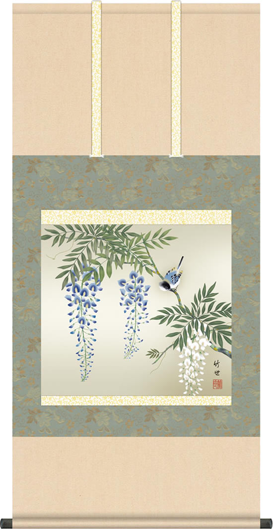 現代作家による日本画 四季折々の美しさを描いた日本の伝統美。年中掛けから、春夏秋冬を代表する画題まで、あらゆるジャンルの花鳥画をご紹介いたします。 ●幅54.5×高さ約115cm（掛軸寸法） ●本紙・・・新絹本 ●軸先・・・陶器 ●桐箱畳紙...