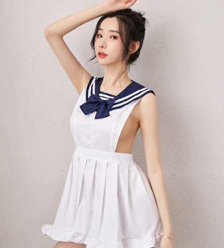 【素材構成】ナイロン＋ポリウレタン 【セット内容】ワンピース＋Tバックの2点セットです。 【サイズ】フリーサイズ　着丈75cm　首周り32cm　ウエスト調節可能。　 Tバックウエスト60～104cm　スカート丈38cm　推薦体重40～75k...