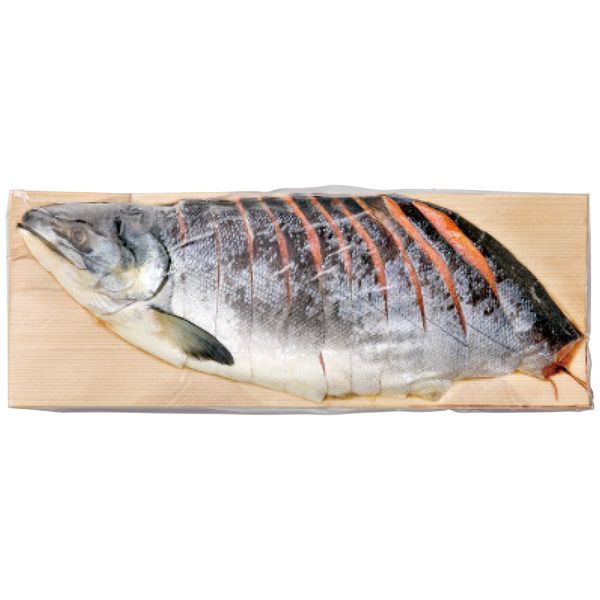 ポイント北海道産秋鮭を水揚げ後現地で新巻加工した「半身分」です。食べやすく切身にして姿造りのように仕上げました。※1尾約2.5kg(10kg／4尾規格)の秋鮭を使用した新巻鮭の半身分※写真はイメージです。内容・デザイン等変更になる場合があり...