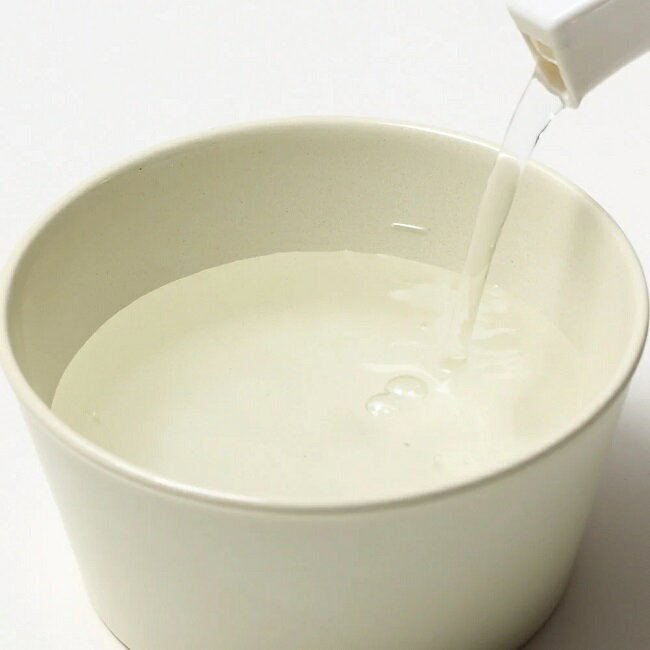 ”ideaco（イデアコ）”のペットフィーダー用ウォーターボウル！ 洗い替え用にお使いください。 内側に容量350mlの目印付き。 50%が竹で出来たエコ素材で割れにくく扱いやすいので、交換やお手入れも簡単です。 カラー：サンドホワイト、チ...