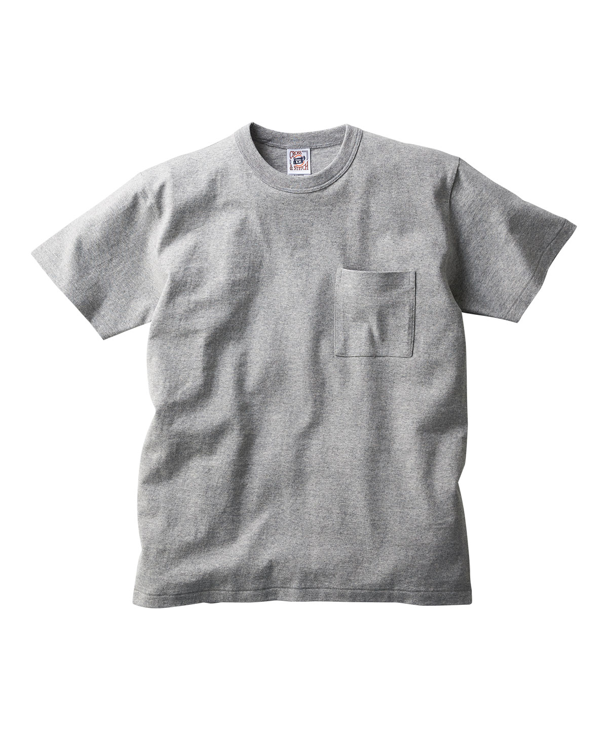 FELIC（フェリック）の「OEマックスウェイトバインダーネックポケットTシャツ OE1119」は、着るほどに体に馴染み、洗うほどに風合いが増す、こだわりの詰まった一枚です。CROSS & STITCHブランドが提案する、アメリカンカジュア...