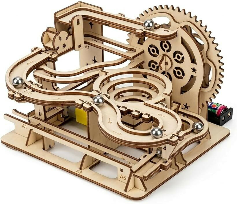 商品コード2brcplf26s商品名DX 3D ウッドパズル 木製メカニカルキット マーブルラン 電動式 ライトアップ ピンク＆ブルー ギア駆動 精密模型 組み立てキット 大人向け インテリア 単三電池2本別売りブランドm＆emカラーナチュ...