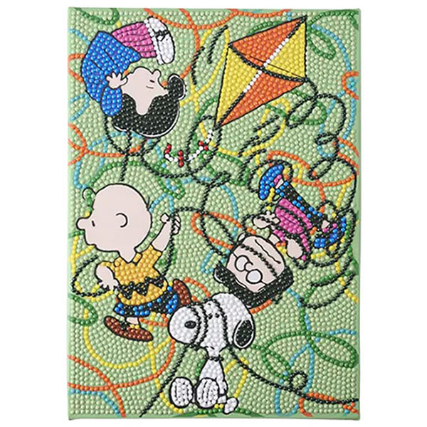 商品説明 ノリ付きのキャンバスに専用ビーズを貼って仕上げるアートです。 色とりどりのビーズを並べて貼ることで様々な絵を表現できます。 このために作られた専用の使いやすい道具でサクサク作業が進められます。 キャンバスは木製の枠つきなので、作業...