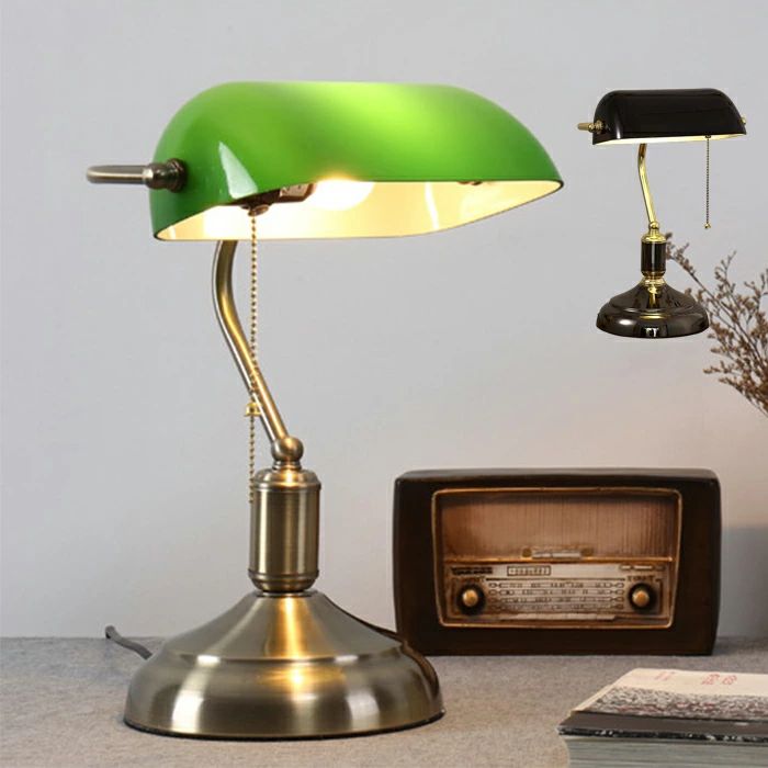 メーカー希望小売価格はメーカーサイトに基づいて掲載しています。商品情報 100年前の雰囲気そのままに、個性的な空間を演出してくれるデスクライトです。オフィスの作業灯としてはもちろん、置いても絵になる、お部屋の間接照明としても使いたくなるアン...