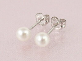 詳細 真珠 アコヤ真珠 真珠のサイズ 4．0〜3．5ミリ 真珠の色 ホワイト系 真珠の形 ラウンド（丸）系 真珠のテリ ★★★★★（強い光沢） 真珠の巻き ★★★★★（厚い） 真珠のキズ ★★★★★（少ない） 金具 K14ホワイトゴールド製...