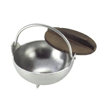 田舎鍋 18cm 白仕上 アルミ●18cm●容量:1.1L(リットル)●内寸:φ170×H67●約1人用●※一般的な目安として捉えて下さい※メーカー希望小売価格はメーカーカタログに基づいて掲載しています。（カタログ表示価格は消費税が含まれて...