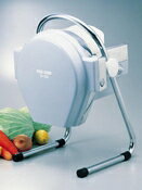 品番SS-3012(1.2×3.0mm)幅×奥行×高さ(mm)質量(kg)※メーカー希望小売価格はメーカーカタログに基づいて掲載しています。(カタログ表示価格は消費税が含まれていません)大量野菜を、ラクラク処理。コンパクトながら大型機なみの...