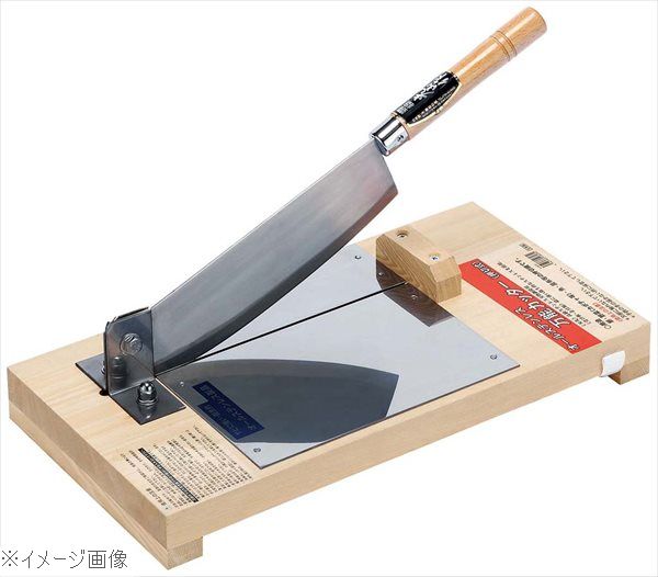 ●背厚:2mm●カット可能幅:230mm●餅,野菜(かぼちゃ等),魚,昆布等の押し切り機です。※メーカー希望小売価格はメーカーカタログに基づいて掲載しています。(カタログ表示価格は消費税が含まれていません)外寸(mm)240×450×H11...