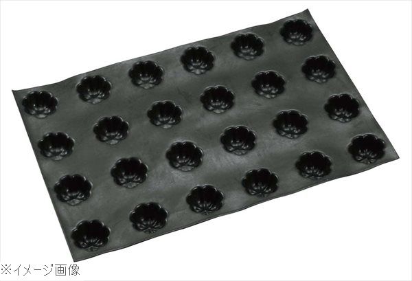 ●シリコンとグラスファイバーでできたフレキシブルな型。ムッシュ,ドゥマールが発明したシリコンとグラスファイバーでできた「焦げ付かな型」、それがフレキシパン。柔軟な素材を生かして数多くのラインナップが揃い、今や世界中のお菓子作りのプロにとって...