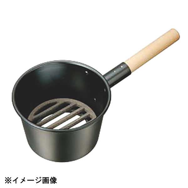 木柄なので握りやすく熱くなりにくい●サイズ　外径×柄長：φ180×190mm●材質：鉄　柄:天然木●生産地：日本