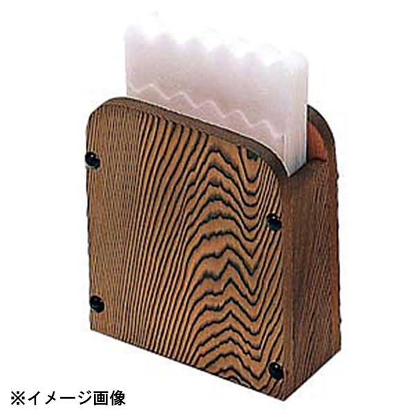 温かみのある木製ナフキン立て●サイズ　外寸縦×奥行×高さ：105×50×H120mm●材質：木製●生産地：日本