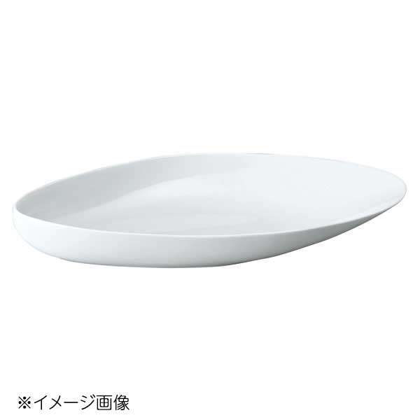 貝殻をモチーフにした洗練された形状は、醤油とわさびが勝手に混ざらないように傾斜が付けてあり、食べ物をスプーンですくいやすいように一端が括りながら立ち上がっています。●サイズ：22.5×11×H3.2cm ●素材：磁器 ●品番：T058-P1...