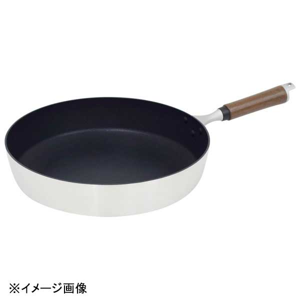 ●規格(cm)：30●外径×深さ(mm)：306×67●質量(g)：785●底径(mm)：220●底厚(mm)：3｢広い・深い・軽い｣がそろった使いやすいフライパン●材質：本体/アルミマグネシウム合金・取手/フェノール樹脂、木材、アルミ合金...