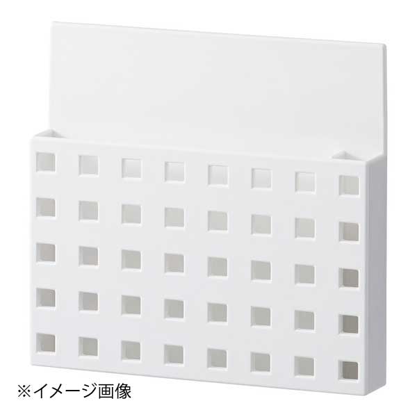 ●毎日使う小物をサッと出し入れできる、マグネット小物収納ケース。●メモ取りに便利なペンホルダー付きで、ちょっとしたメモなどを入れておける。●ペンを立てられる仕切り付き。●幅×奥行×高さ(mm):158×27×150●本体重量(g):220●...