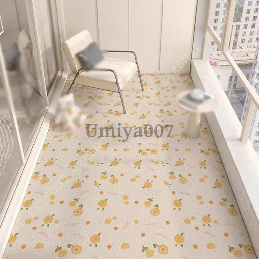 厚さ：約5mm表面材質：puレザー 裏面：滑り止め加工サイズ：80*120cm 100*120cm 120*160cm 140*200cm商品の特徴★水や油汚れもサッと拭けるからお手入れラクラク！汚れたときに面倒な洗濯は不要です。★踏み心地...