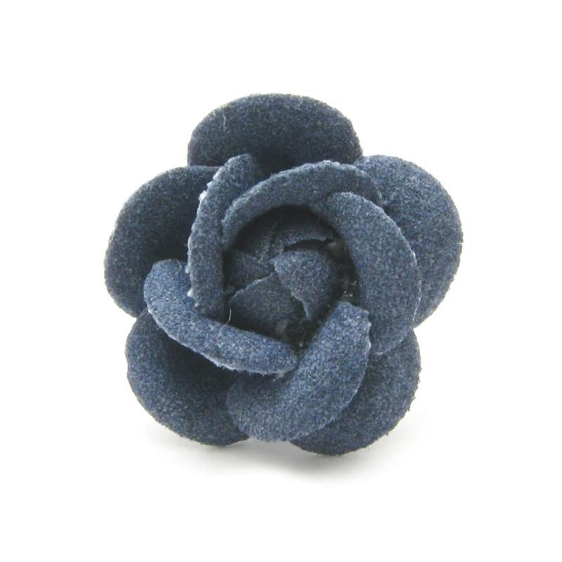 ラペルピン メンズ レディース コサージュ 薔薇 バラ カメリア 小さめサイズ 花 ピンブローチ js10015スエード風のマットな質感が魅力的なお花のラペルピングレイッシュなカラーと落ち着いた風合いが上品な印象です結婚式やパーティなどのス...