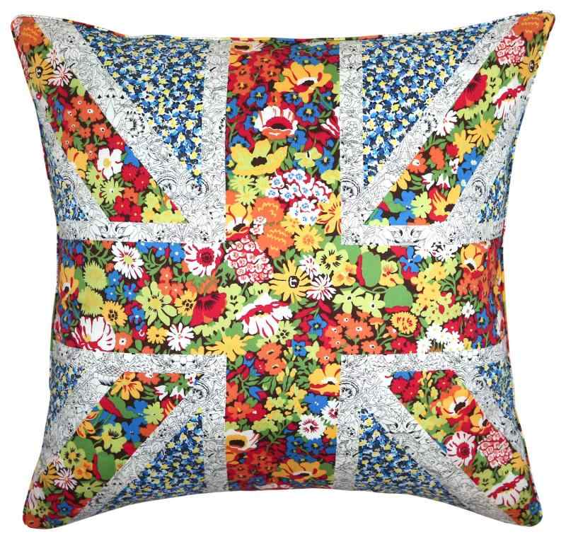 FLORET LONDON [LIBERTY PRINT リバティプリント]を使用した クッションカバー45×45cm ユニオン・ジャック
