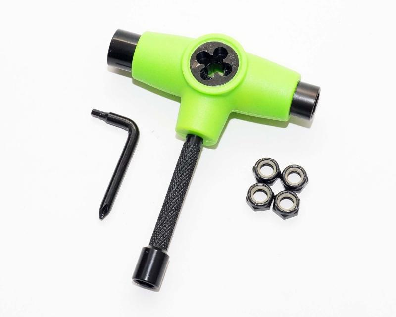 INSTSK8(インストスケート) アクスルナットおまけ付 アクスルナットねじ切り付 スケートボード スケボー 金属製 ツール T字 工具 レンチアクスルナット4個セットが付属してます。スケートボード、ロングボード、ペニー、クルーザーなどで...