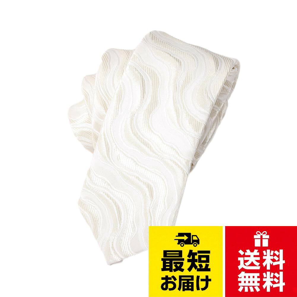 【材質】ポリエステル 【パッケージ】ネクタイ*1。【サイズ】長さ約148cm 大剣先幅約5.5cm。心地よい手触りの織り生地を使用し、一つ一つミシンで丁寧に仕上げられています。。ビジネスネクタイであれば清潔感がありながら信頼感を与える知的な...