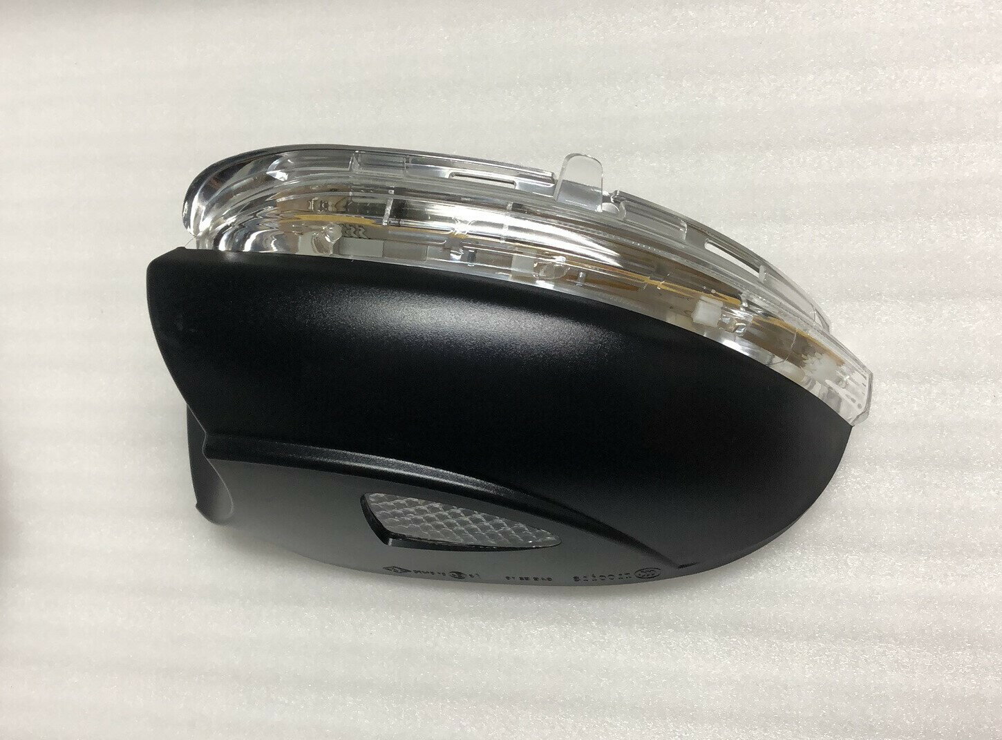 商品説明・新品未使用品 ・フットランプ機能有 【適合車種】 ・ゴルフ6 /(2009y-2013y) ・トゥーラン/1T 後期/ (2012y-2014y)注意事項・他通販サイトでの販売も行っている為、商品欠品中の場合もございます。在庫確認...