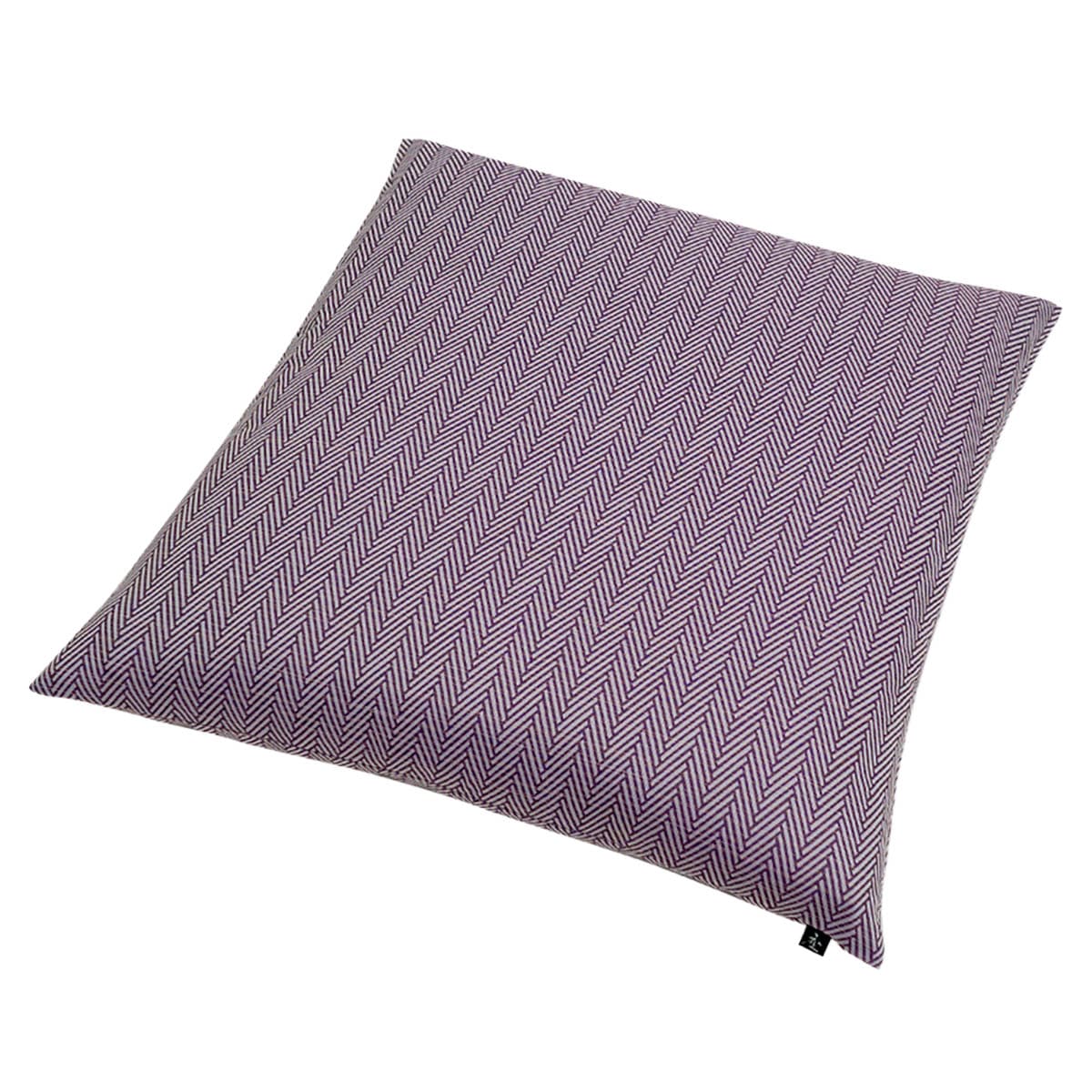 商品詳細（サイズ）■カバー素材：ポリエステル（紬）100％■中材：　　素材：わた0.8kg（綿90％＋ポリエステル10％）ウレタン芯入（20mm）　　厚み：T80■カバーサイズ：W500×D500■補足：完成品／張地選択【注意事項】※別寸対...