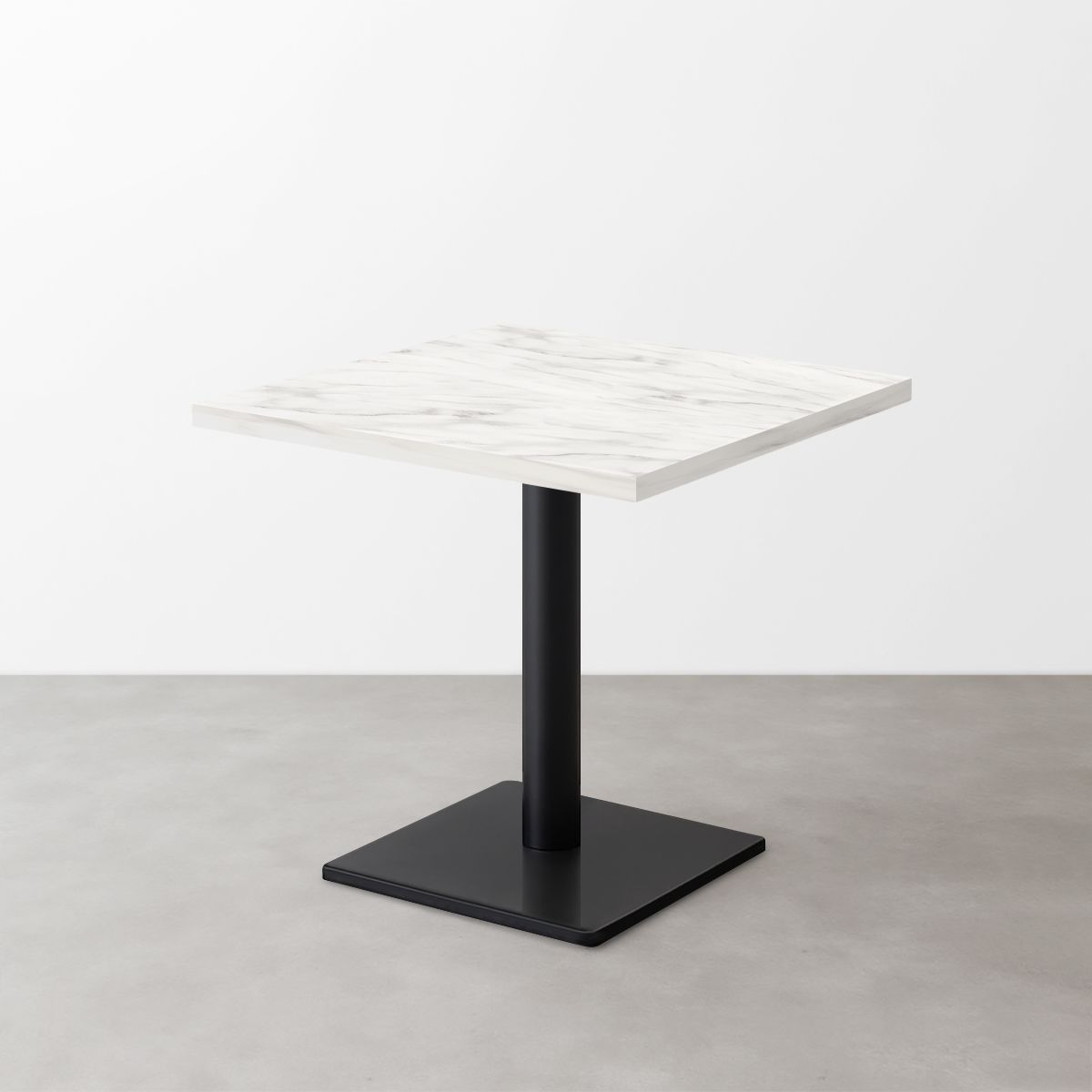 商品詳細（サイズ）■天板：　　高圧メラミン化粧板　　縁材：メラミン共貼り　　裏面：硬質樹脂板貼り　　厚み：30mm■脚部：スチール■サイズ：W500～600×D500×H350～730■補足：お客様組立品／サイズ選択／カラー選択【注意事項】...