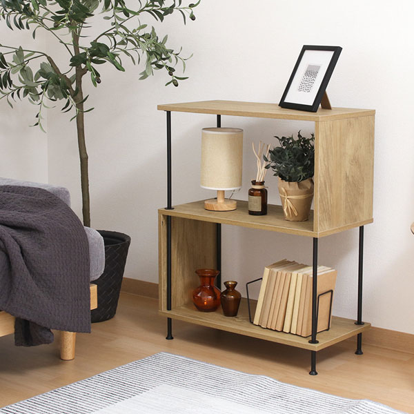 ねじ込むだけの簡単組み立て！工具不要ディスプレイラック　3段 ■構造部材:プリント紙化粧繊維板/金属(鋼) ●商品形態：組立品 ●商品サイズ：W600×D296×H705mm