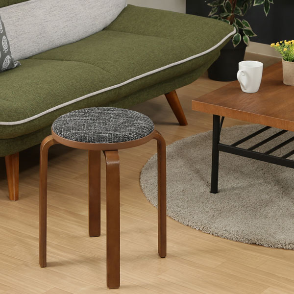 急な来客や、ちょっとした場面で 便利にかつやくしてくれる簡易チェア デザインが非常に珍しいチェアーです。 他の人に差を付けられるアイテム！ 全体：幅320 × 奥行320 × 高さ470 座面高：470mm 耐荷重(座面)：80kg 座面サ...