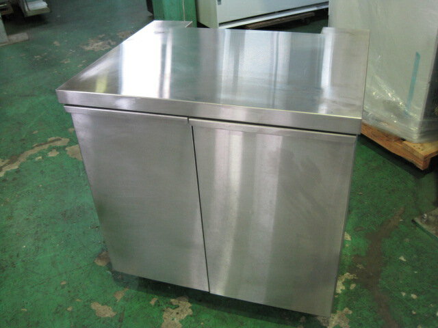 　◆◇商品詳細◇◆ 年　式： サイズ：W750xD600xH800mm 　◇◆注意事項◆◇ ・商品は基本的に軒先(建物前)の車上渡しとなります。 　必ずご確認下さい。 ・搬入設置ご希望の方は別途ご相談ください。 　※費用は別途かかります。 ...