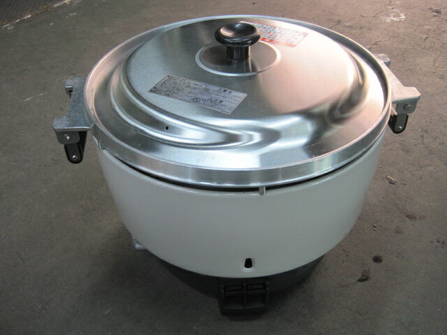 　◆◇商品詳細◇◆ 年　式：2022年製 【外形寸法】 　W569xD485xH447mm 【炊飯量】 　2.2〜5.6升(4.0〜10.0L) 【ガス消費量】 　都市ガス：11.0kW(9,500kcal/h) 【ガス接続口】 　φ13m...