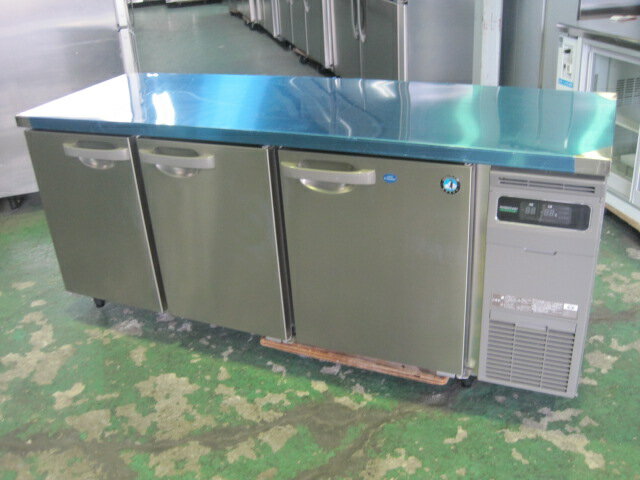 　◆◇商品詳細◇◆ 年　式：2024年製 【外形寸法】 　W1800xD600xH800mm 【内容量】 　396L(冷蔵室252L／冷凍室144L) 【庫内温度】 　冷蔵室：-6〜12℃ 　冷凍室：-20℃以下 【消費電力】 　単相100...