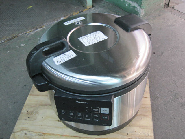 　◆◇商品詳細◇◆ 年　式：2025年製 【外形寸法】 　W502xD429xH390mm 【炊飯容量】 　5.4L(3升) 【消費電力】 　三相200V　50/60Hz 　3510W 【重量】 　約16.9kg サイズ：W502xD429...