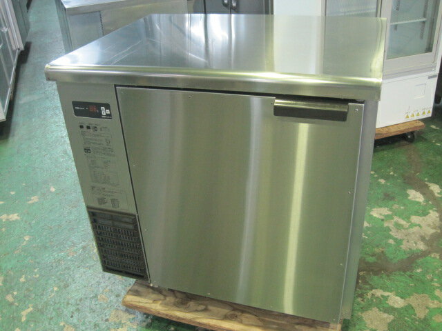 　◆◇商品詳細◇◆ 年　式：2019年製 【外形寸法】 　W800xD600xH800mm 【内容量】 　160L 【庫内温度】 　-6〜12℃ 【消費電力】 　単相100V　50/60Hz 　冷却時：88/96W 　霜取時：127/127...