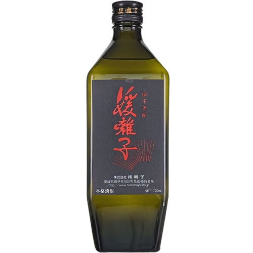 伊予の山奥からの贈り物 黄金色に実った豊かな米がまろやかでコクのある純米焼酎です。 米だけがもつすっきりとした香りとさわやかなうまみのある焼酎です。 ■原材料：米、米麹 ■蒸留方法：減圧、常圧混和 ■仕込方法：もろみ取り