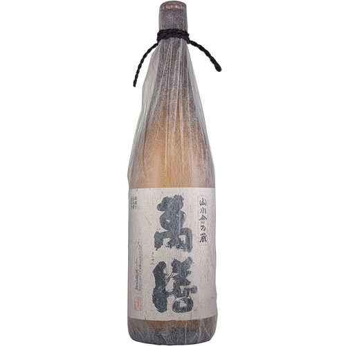 山小舎の小さな酒蔵、万膳酒造の代表銘柄です。 黒麹仕立のコクと深みが感じとれる、芋の甘味がとろけだしたような柔らかく優しい味わいで深みのあるコクを感じる焼酎です。 お湯割りがおススメです。 ■原材料：芋（黄金千貫）、米麹（黒） ■蒸留方法：...