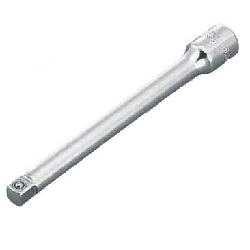 TONE(トネ)の一覧はこちら●差込角6.35mm(1/4inch)●出力角6.35mm(1/4inch)●差込角●構造用鋼●ラチェットハンドルに装着しソケット長を延長。●深くて狭い箇所の作業など、ハンドルが操作しにくい時、ソケットを延長さ...