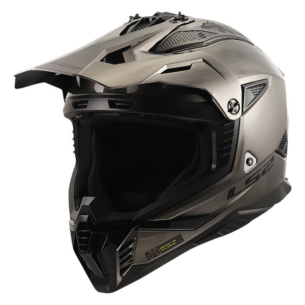 LS2 HELMETSの一覧はこちら“人と被らない”オフロードスタイルを求めるライダーへ。LS2 FAST2は、日本人ライダー向けに設計されたジャパンフィット仕様のオフロードヘルメット。海外モデル特有の圧迫感を抑え、日本人の頭部形状に合わせ...